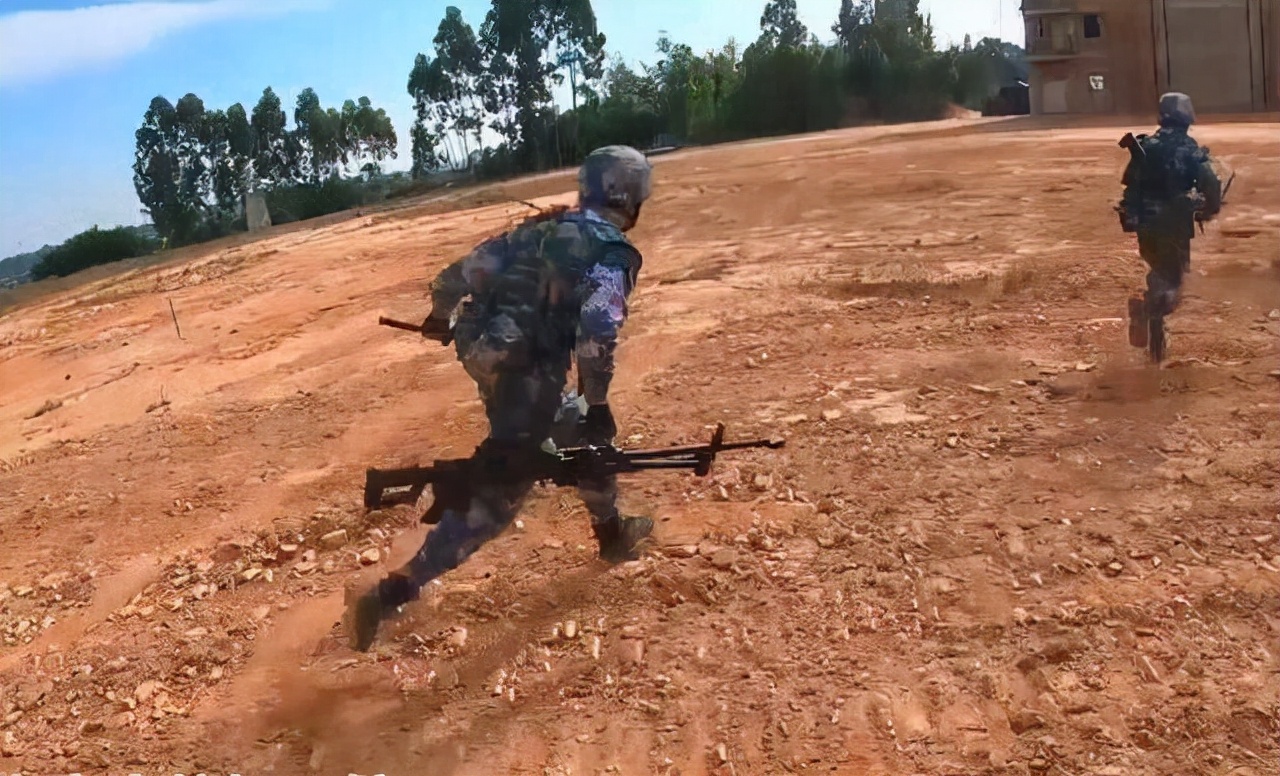 QJZ89 heavy machine gun: against the domestically produced weapons of ...