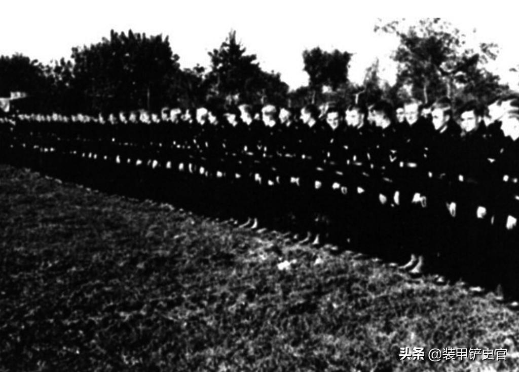 The entire history of the German "League of Guards" Division in World ...