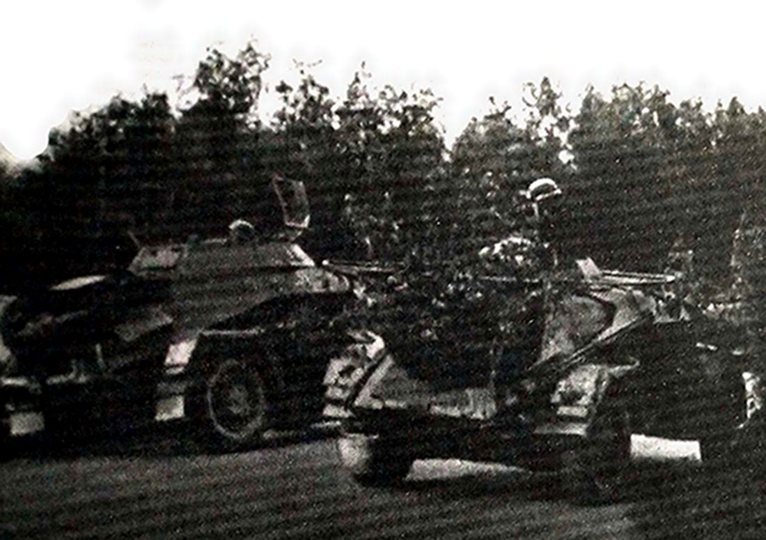 The Sdkfz series 4-wheeled armored communication vehicle of the German ...