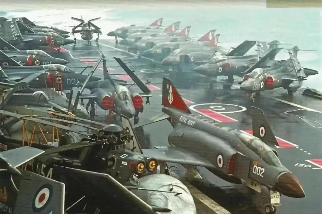 British ugly planes bullied the Soviet navy, and their strengths ebb ...