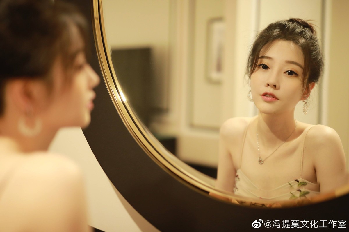 Wu Qixian spoke highly of her!Singer Feng Timo became famous and his ...