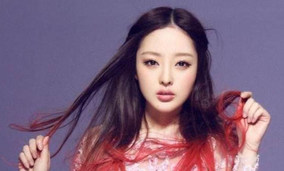 Wang Jiexi died 6 years ago. During his lifetime, "Ugly Girl Invincible ...