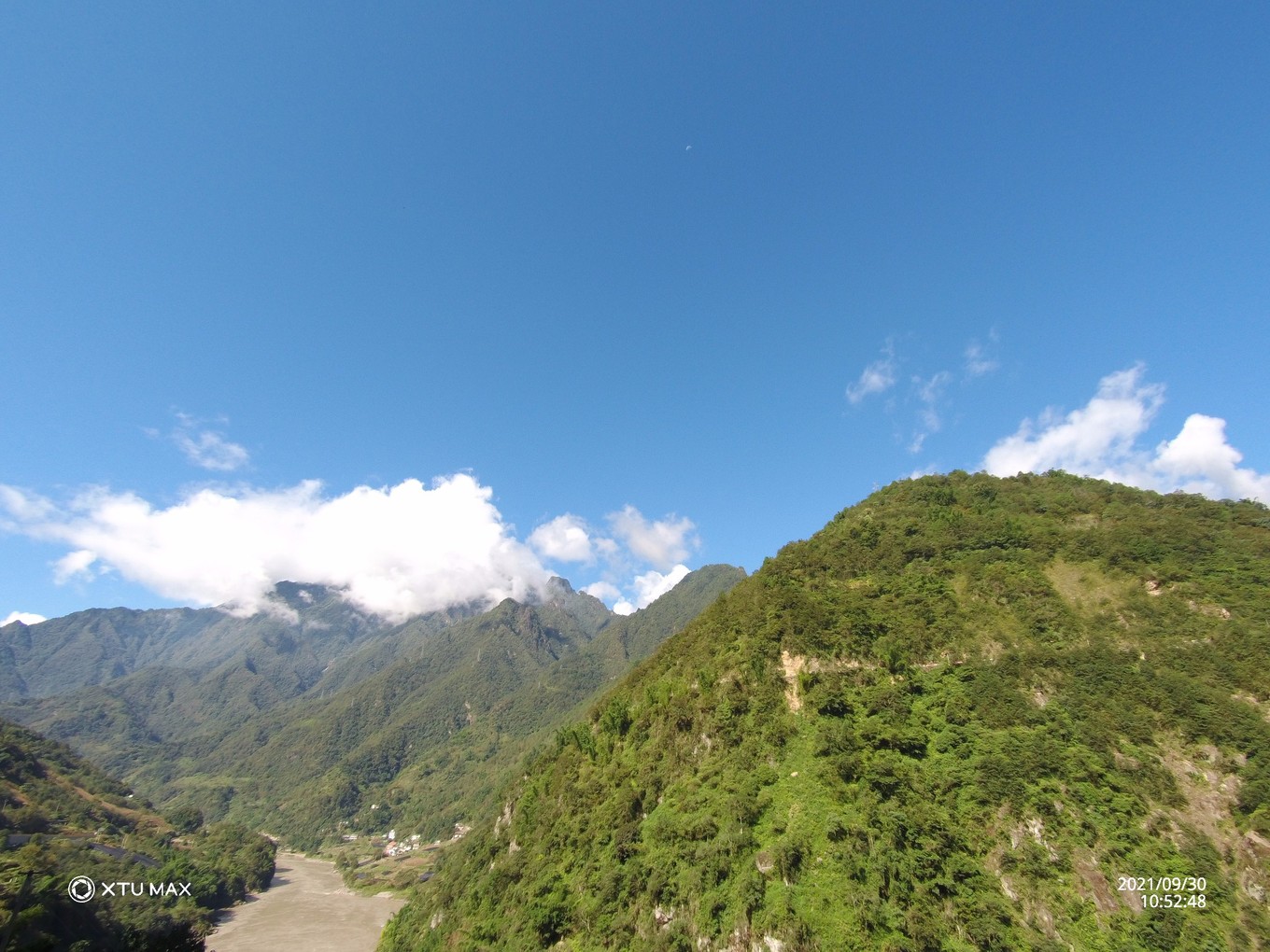 Take the Xiaotu to Tibet—Day 3: Fugong-Gongshan - iNEWS