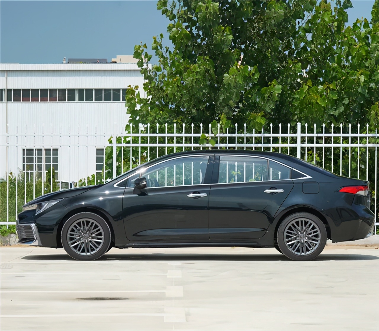 Car 300: The worst Toyota car, threatened to beat Sagitar before it ...