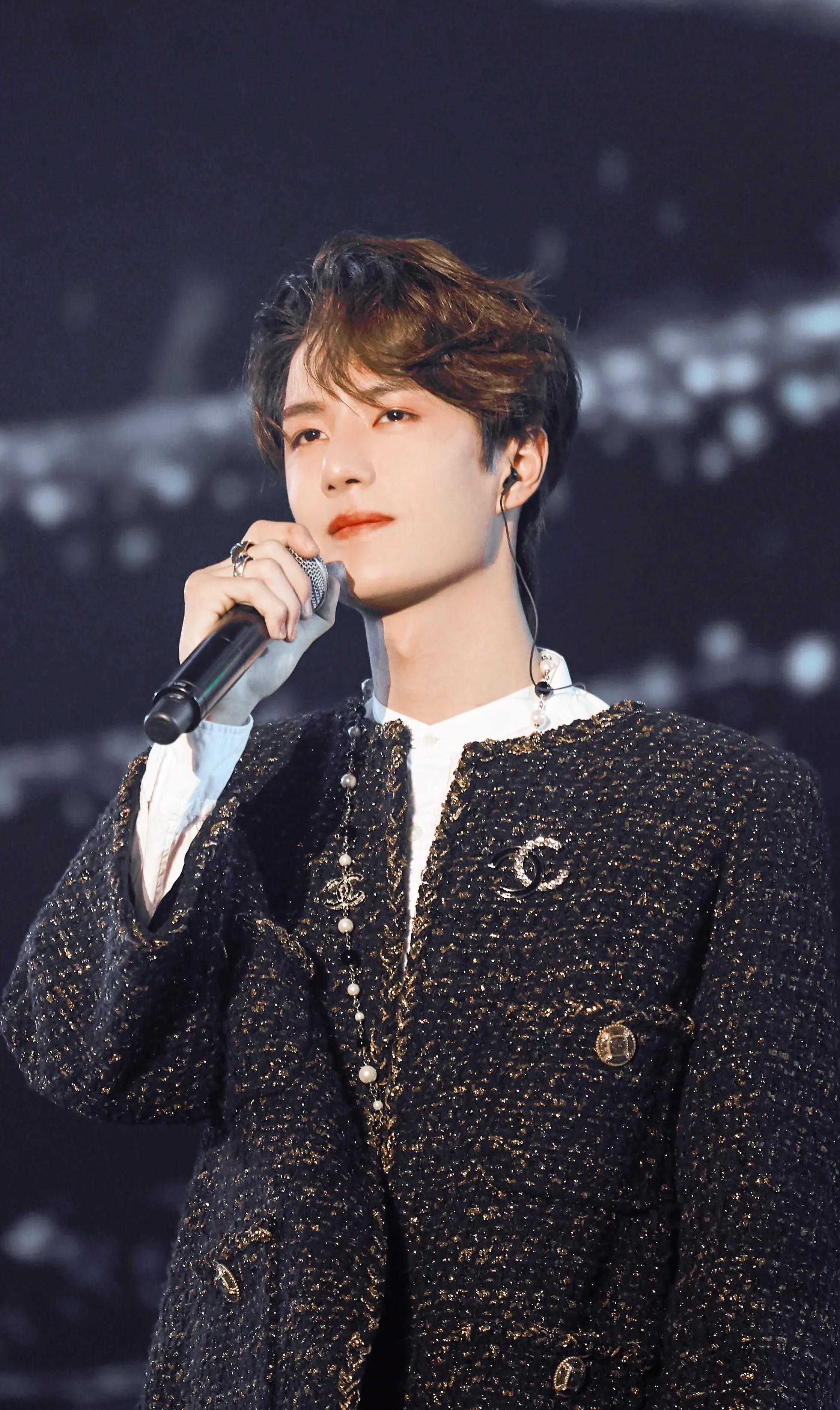 Huacai Youth Wang Yibo - iNEWS