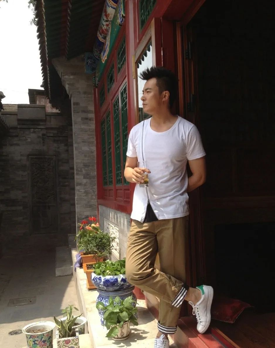 How are the protagonists of "Water Moon Cave Sky" now? - iNEWS