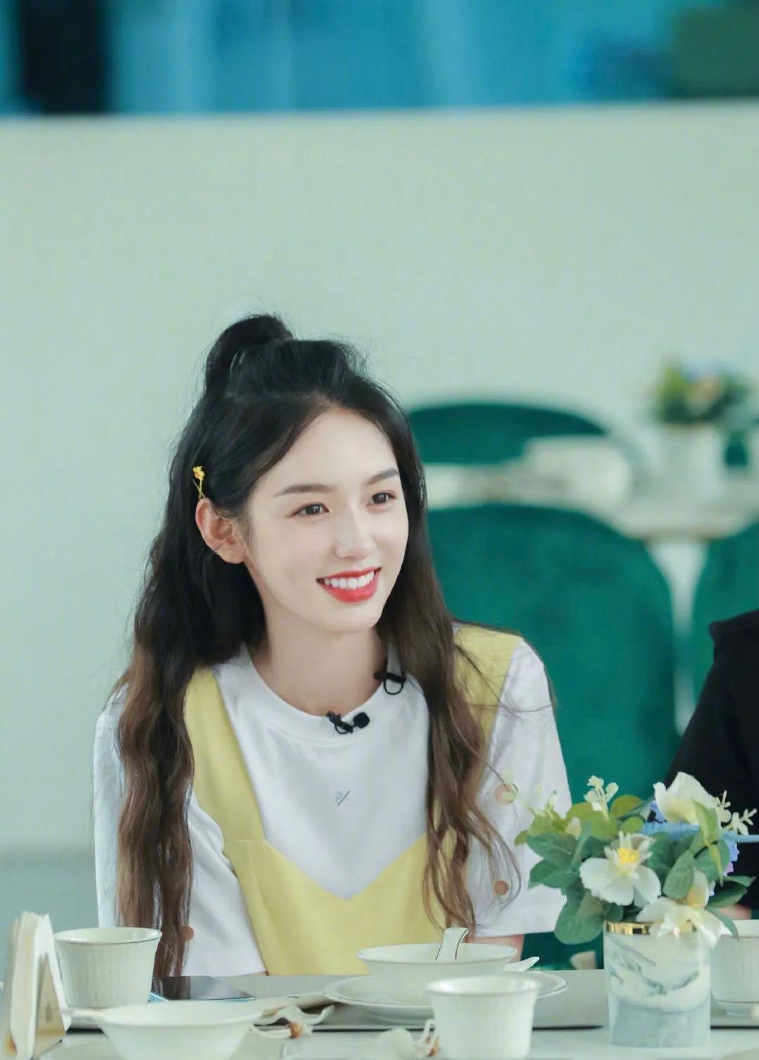 Chen Feiyu scheduled the next top stream?Lu Han at Du Meizhu's house ...