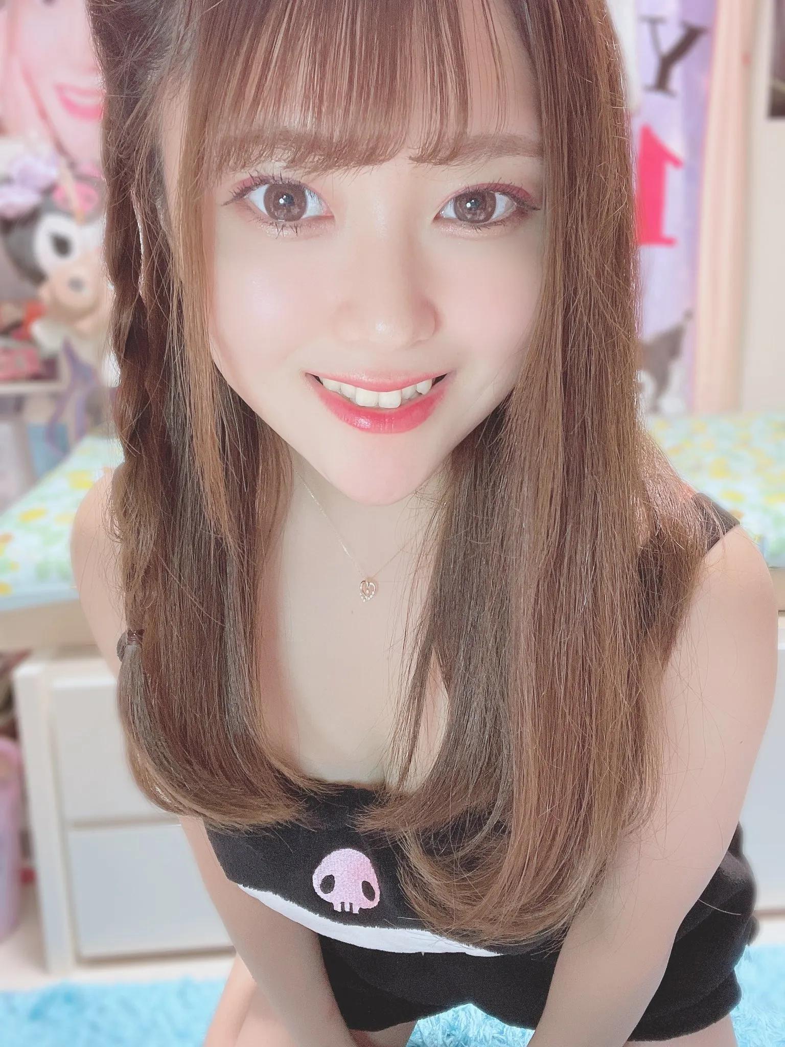 Japanese actor Ai Li Yamada Ai Li Yamada cute little sister in late ...