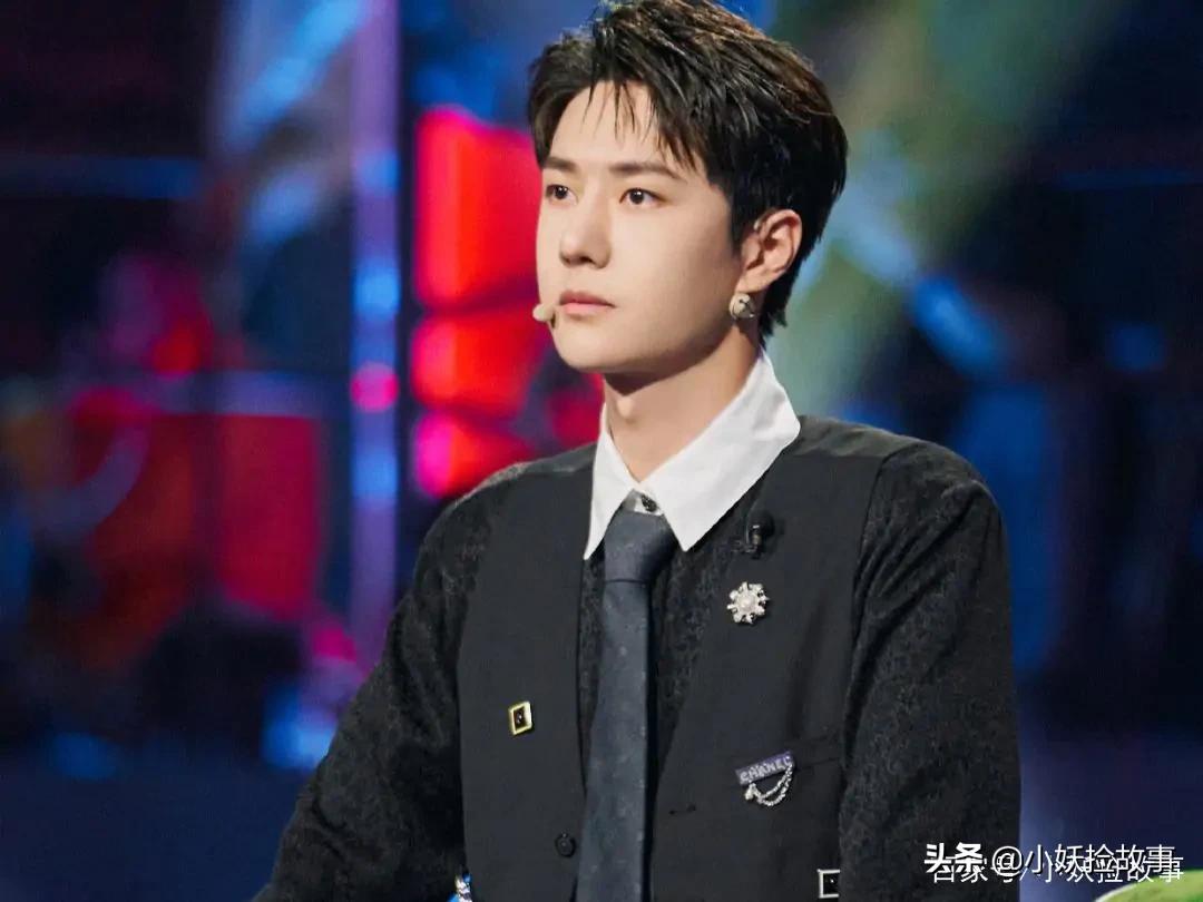 Chanel on earth, pet you alone!Wang Yibo, you are fortunate for ...
