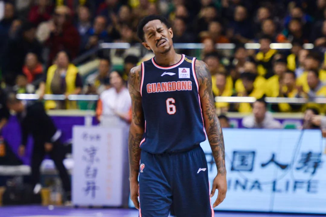 Even if the Achilles tendon ruptures, he will never fall down. What ...