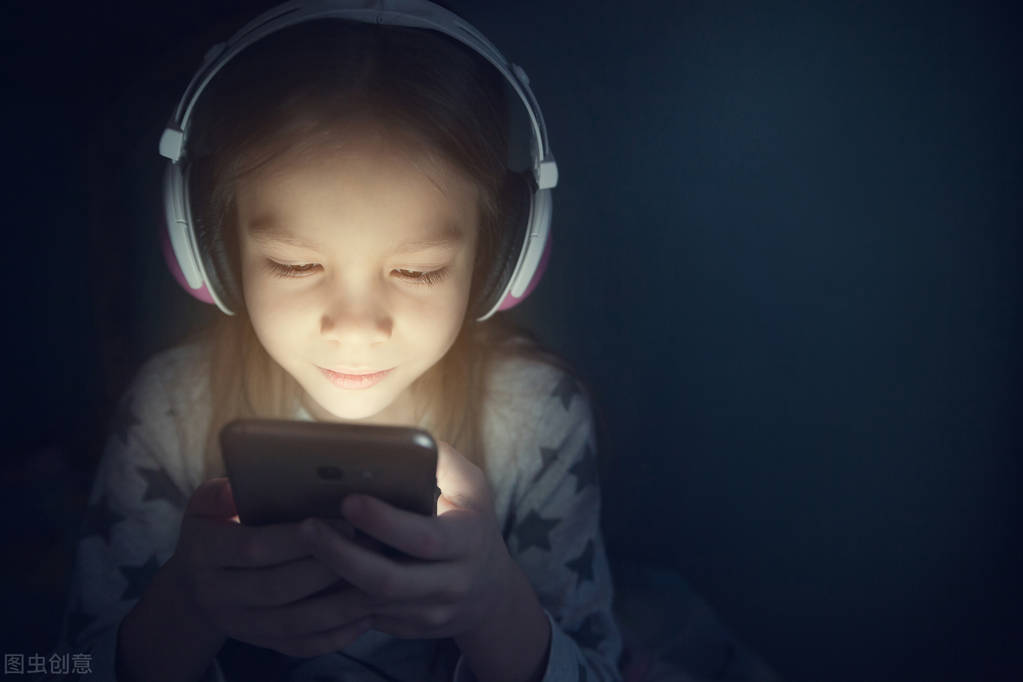 Children's excessive use of mobile phones will cause these 5 major ...
