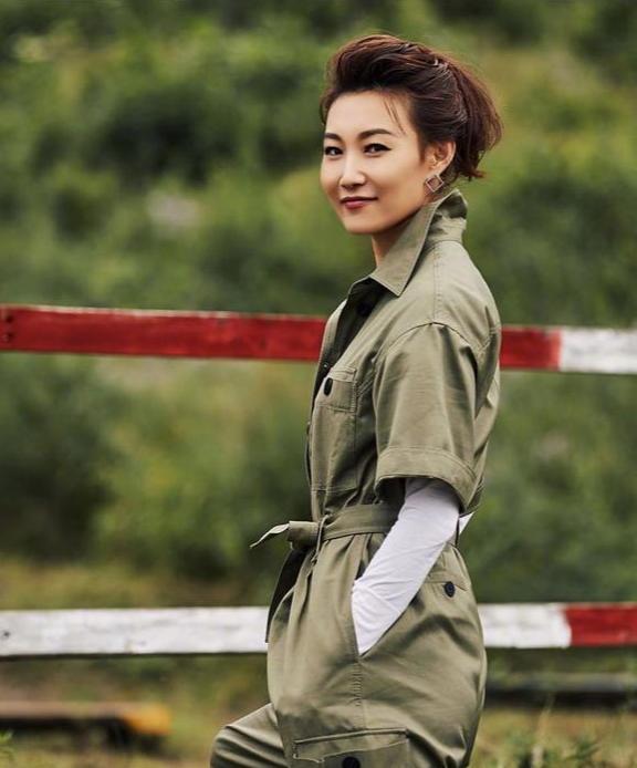 Li Zimeng is very beautiful and has a good job, but relatives and ...