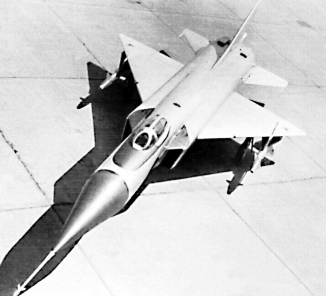 The double delta wings are effective and enhance the combat power of ...