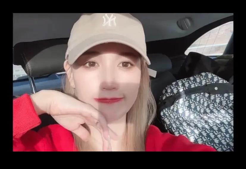 Recent photos of Ma Rong, Bai Baihe, Li Xiaolu - iNEWS