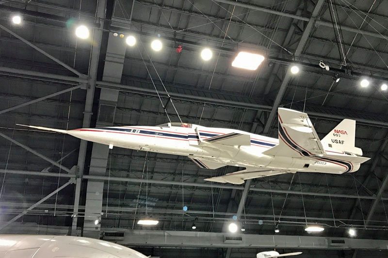 Advanced technology demonstrator X-29 forward-swept wing review 70 ...