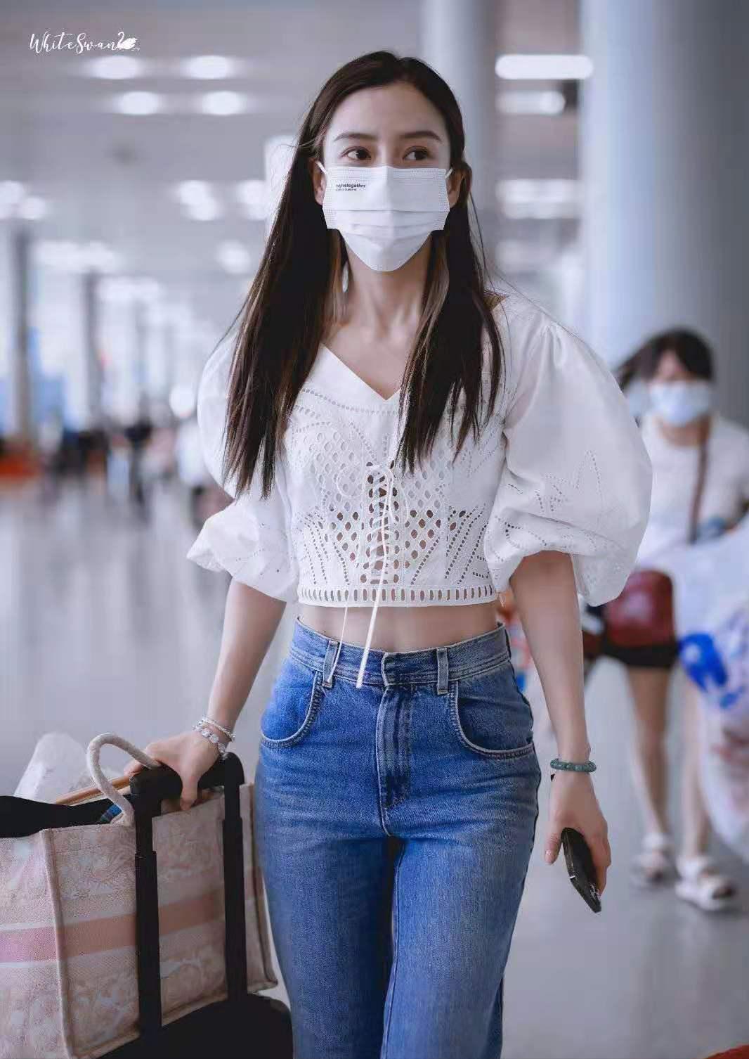 Baby left her son at the airport and ran first. Her scheming is more ...