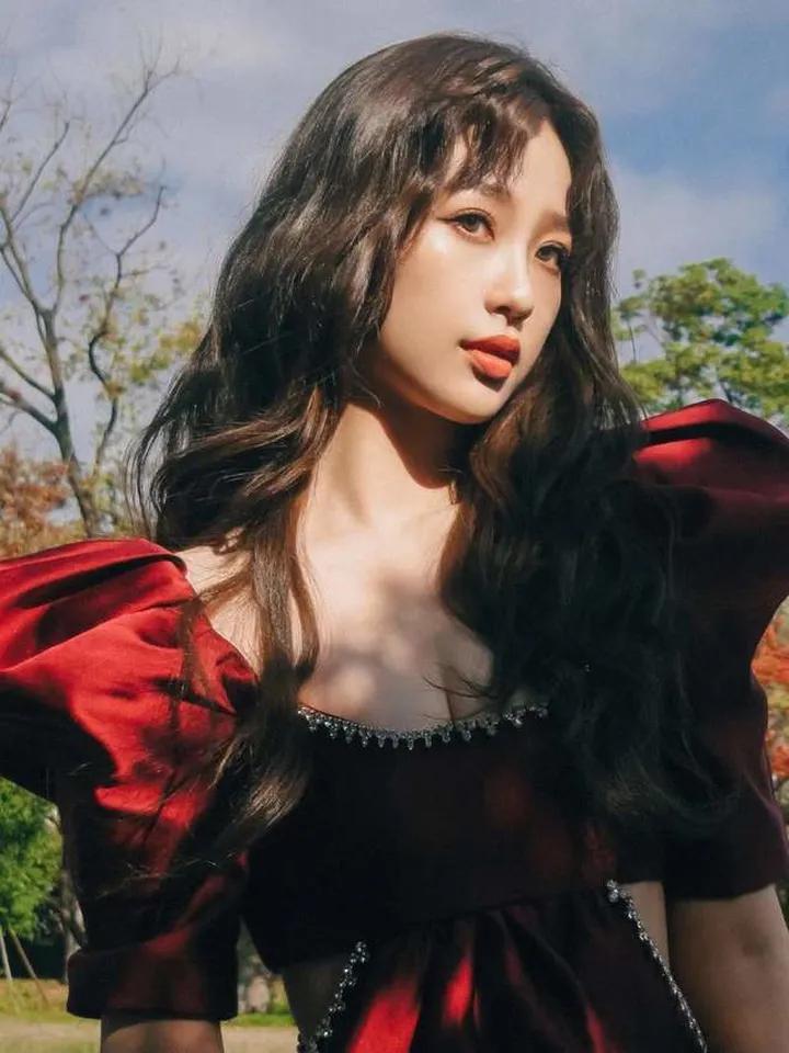 Yu Shuxin's figure looks dull Ding Yuxi, sweet face, but she has the ...