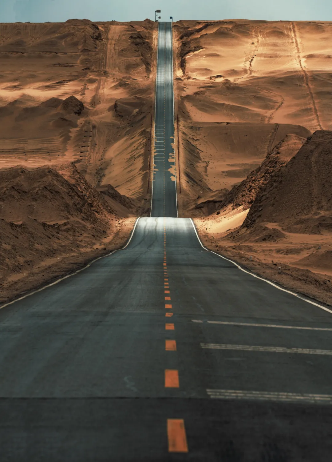 G315-China's loneliest highway - iNEWS