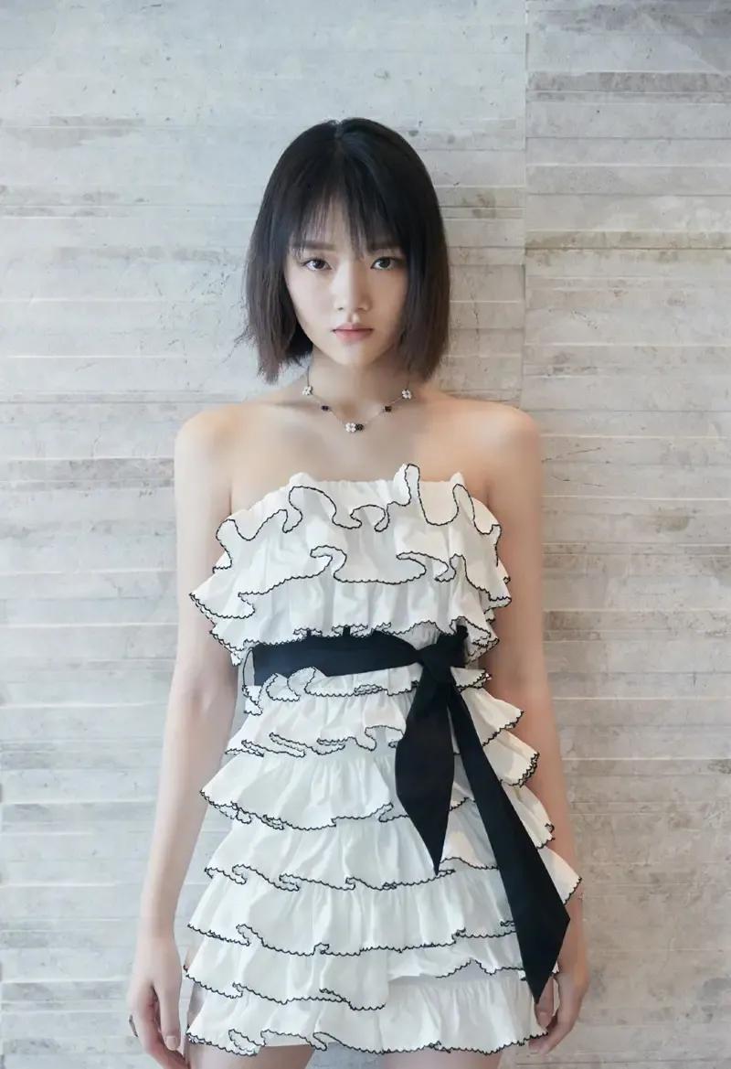 Ren Min's beautiful pictures - iNEWS