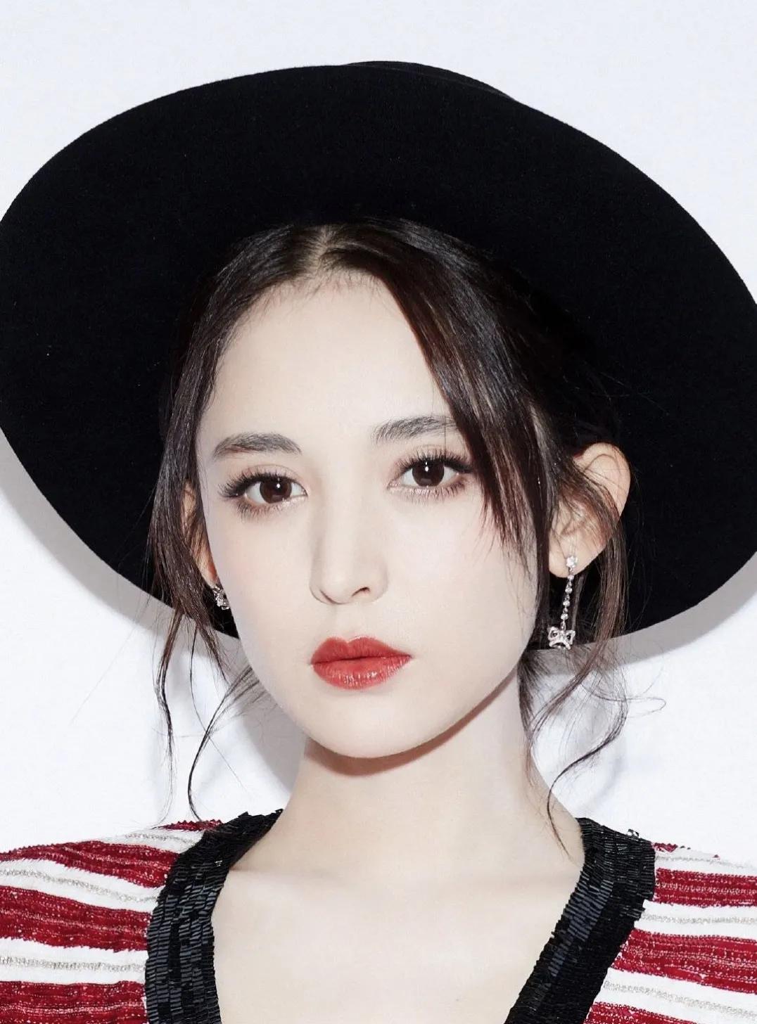 Photo of Guli Nazha, one of the four beauties in Xinjiang, born in the ...