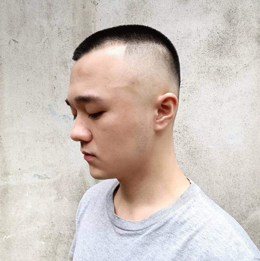 How to cut a man's "inch" to look good?Try to avoid 3 pits, your ...