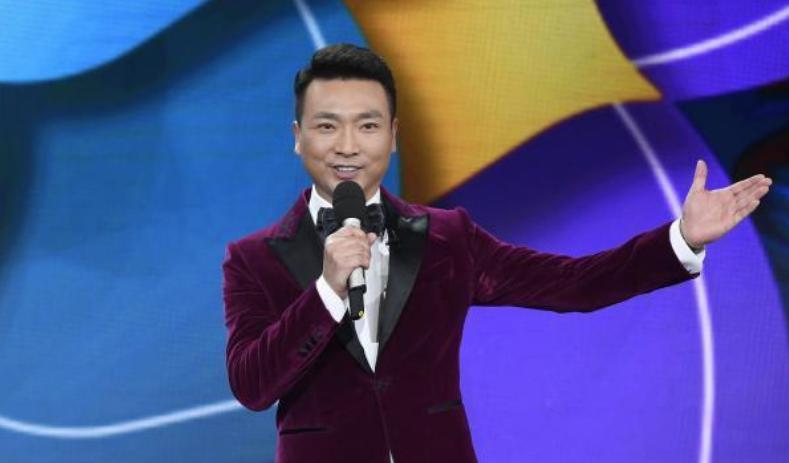 Dedicated Kang Hui, who has been in love with his wife for 28 years ...