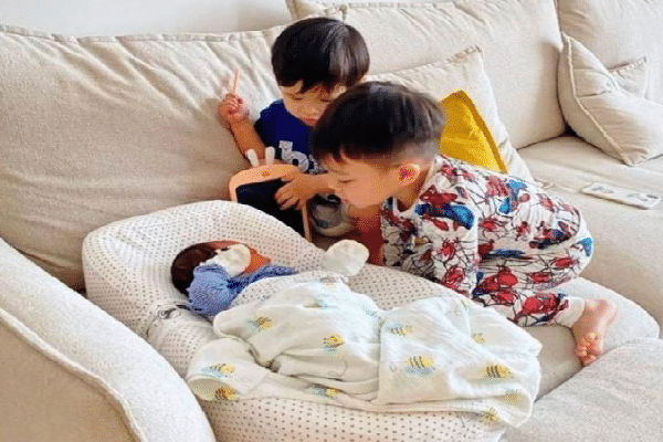 The 41-year-old Hu Xinger gave birth to three children at an advanced ...