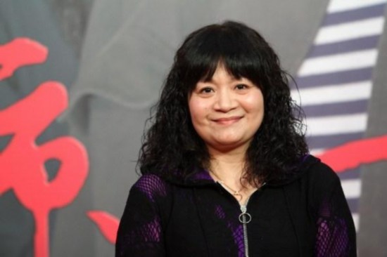 The beautiful screenwriter Wang Liping, who has been in uniform for 14 ...