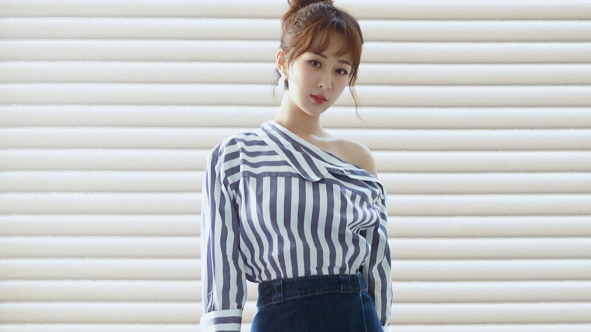 Big entertainment news: Yang Zi, Huang Xuan, Chen Duling, Chen Yuqi ...