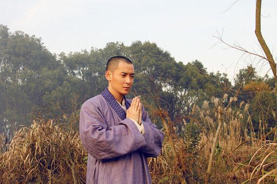 The Legend of Tianlong: He passed away the sweeping monk, fell Duan Yu ...