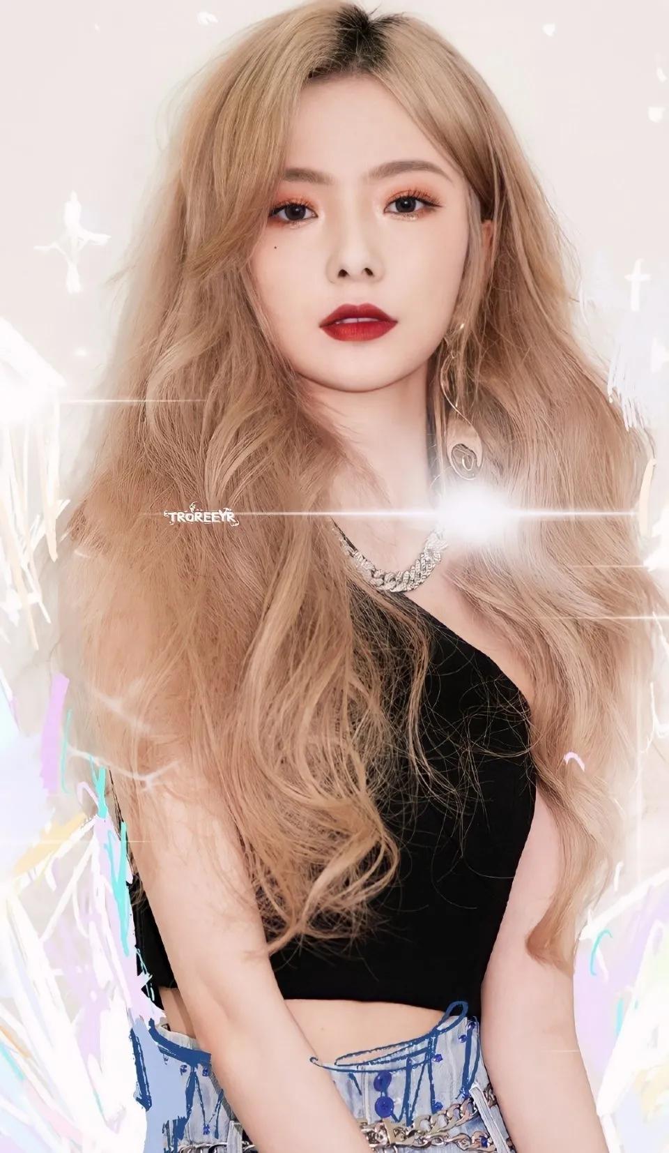 Han Hong accepts apprentice Chen Zhuoxuan on the spot - iNEWS