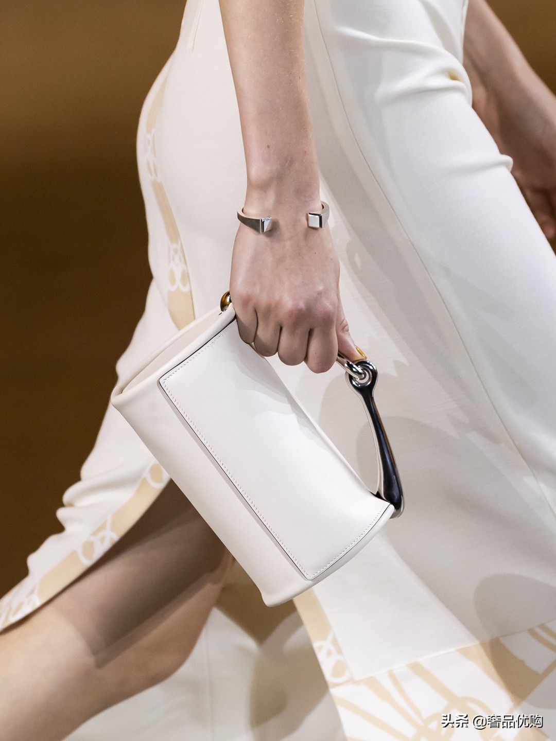 Sac Maximors Drum Bag & Mors de Brides Evening Bag - iNEWS