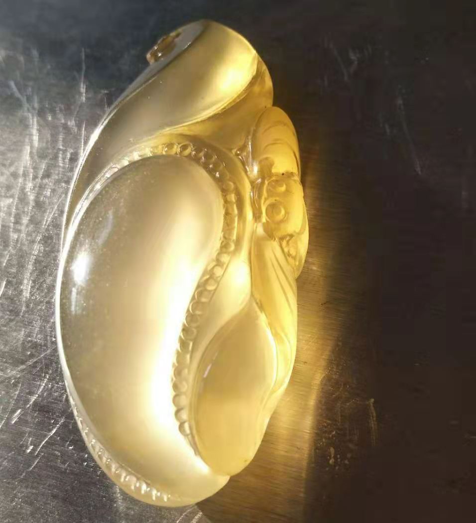 Meet the golden silk jade, meet the gem light - iNEWS