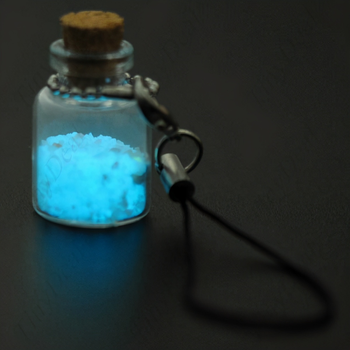 A 5 cm capsule was stolen by two thieves, but it was a caesium bomb ...