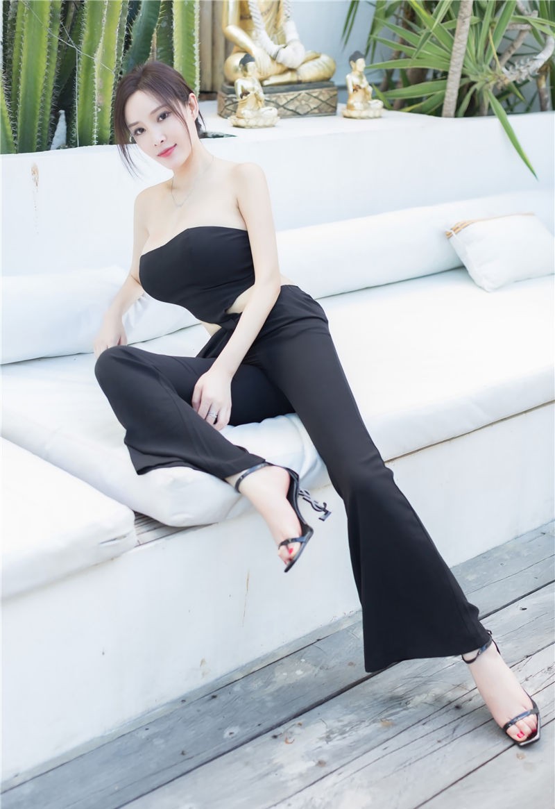 That year, the flowers bloomed and the moon was full, "Zhou Yanxi Er ...