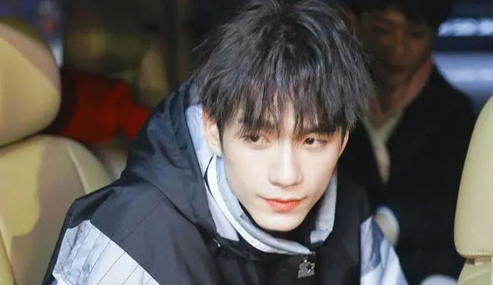 The low absinthe special invites the boy group idol Zhang Yanqi, what ...