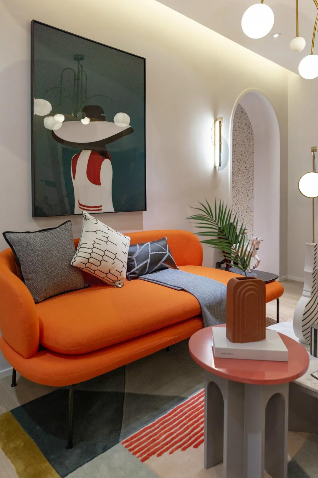 Small apartment design of 56 square meters, brightly colored and light ...