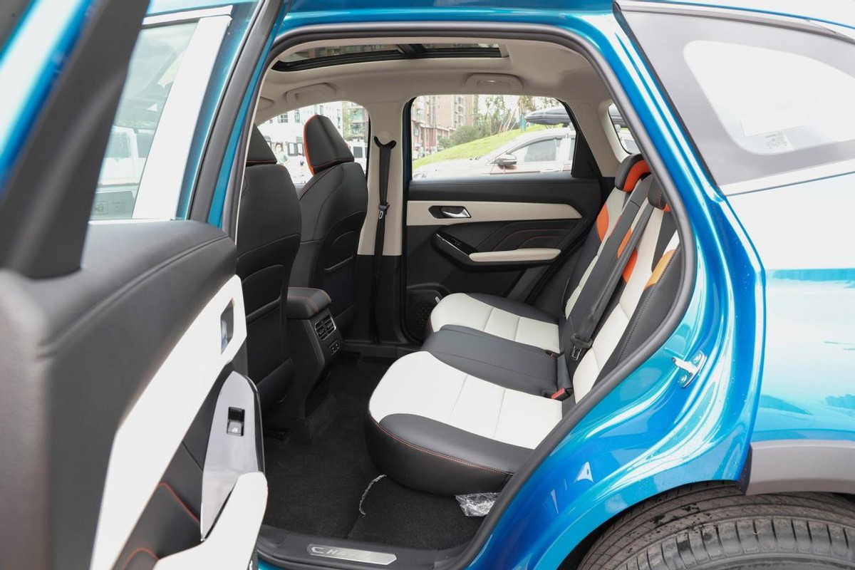 Starting with a catapult, it can break a hundred in 7.7 seconds. Can the Haval Chitu with a ...