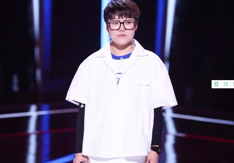 Wang Jingwen, who has over 4.8 million fans, cries and cries in "Good Voice", why has it become ...