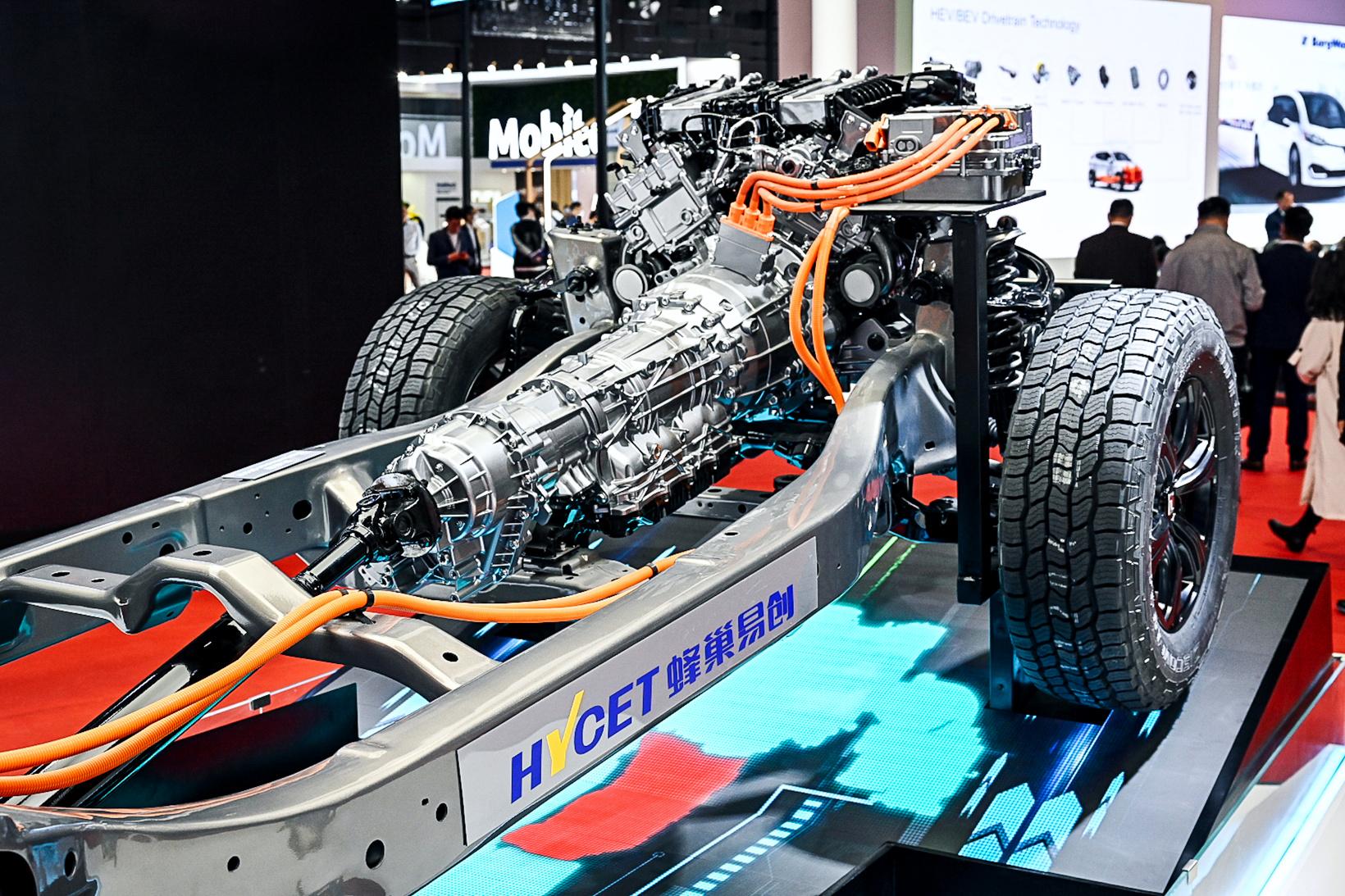 Tank 600 real car exposure, with 3.0T+9AT - iNEWS