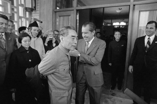 Nixon said: The US atomic bomb is enough to destroy the earth more than ...