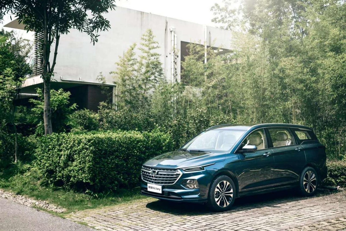 Which car has good fuel-saving performance and is suitable for home use ...