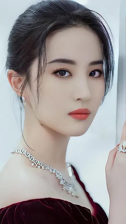 Hubei's first beauty - iNEWS