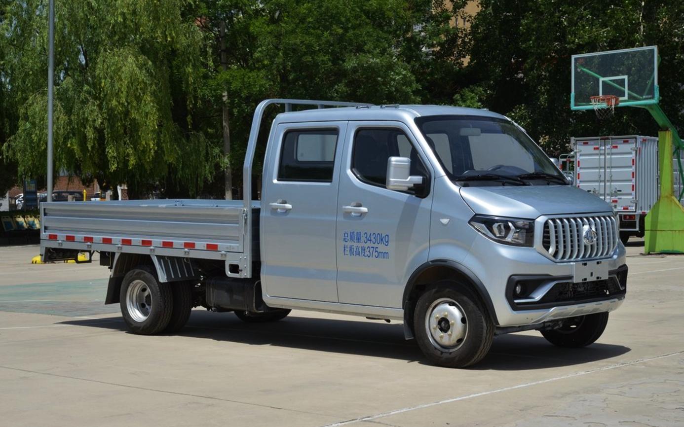 Changan Shenqi T30 will be launched, the appearance is very domineering ...