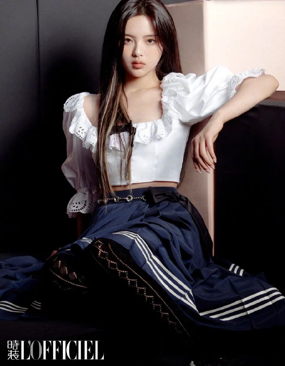 Yang Chaoyue's blockbuster is so beautiful!The charm of slender waist ...