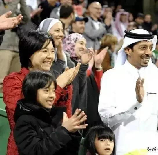 "The Most Beautiful Queen of Chess" Zhu Chen has been married to a ...