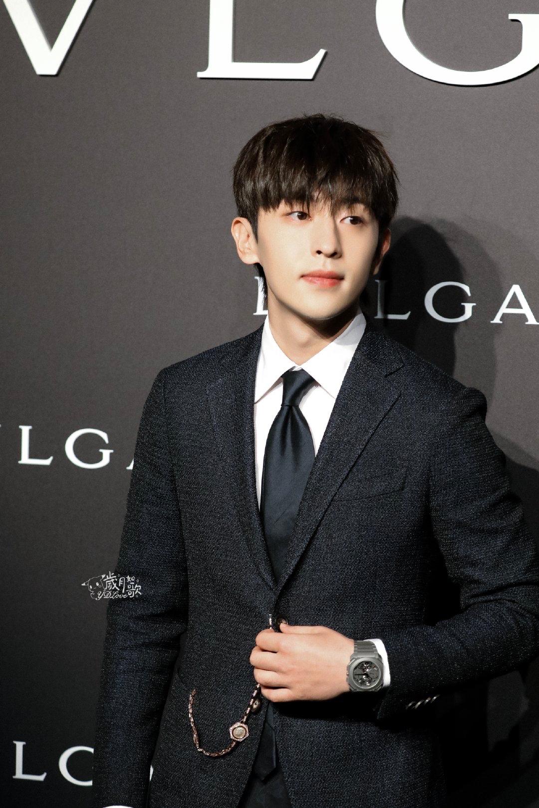 Deng Lun's temperament has changed for the Bulgari dinner infield map ...