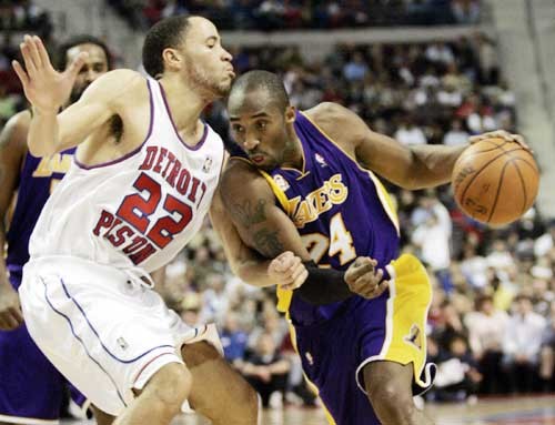 NBA's top five "Kobe Terminators": Lagabere locks Kobe Bryant, one god ...