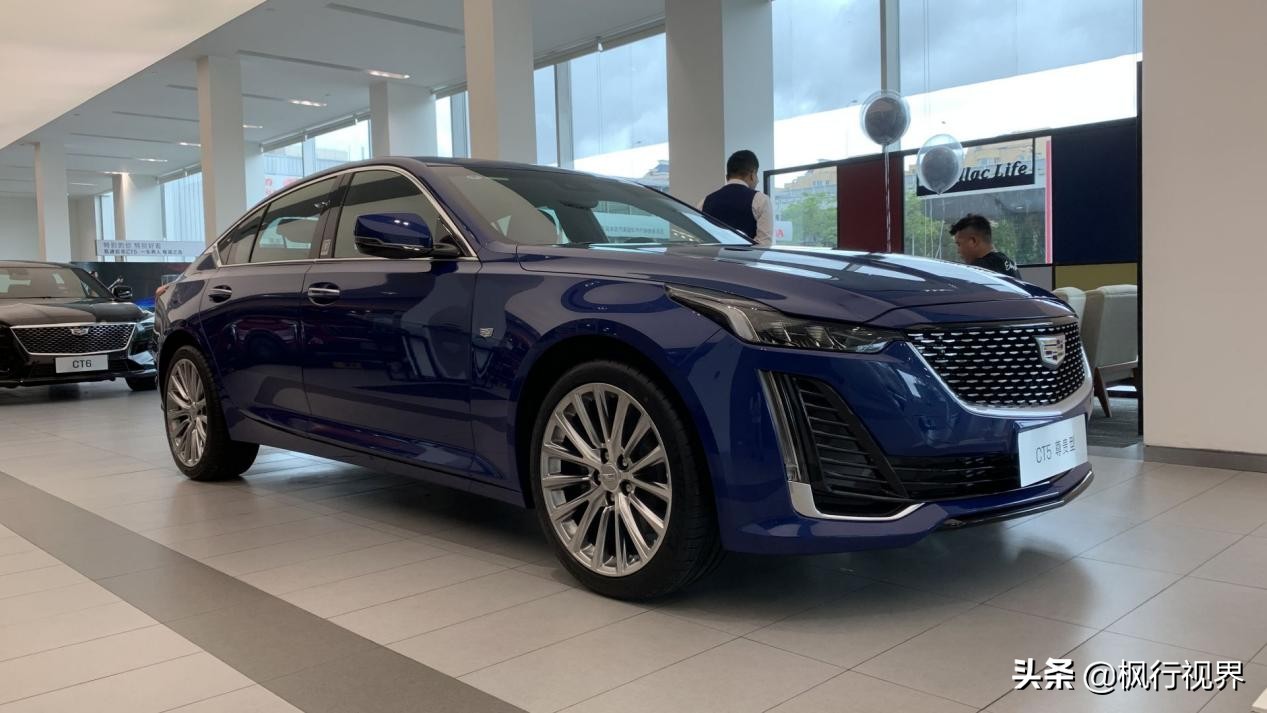 Each has its own merits!Cadillac CT5 and Audi A4L real shots, who is more worthy of choice? - iNEWS