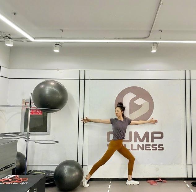 Bai Baihe claimed that he weighed 122 kilograms and was spit out ...